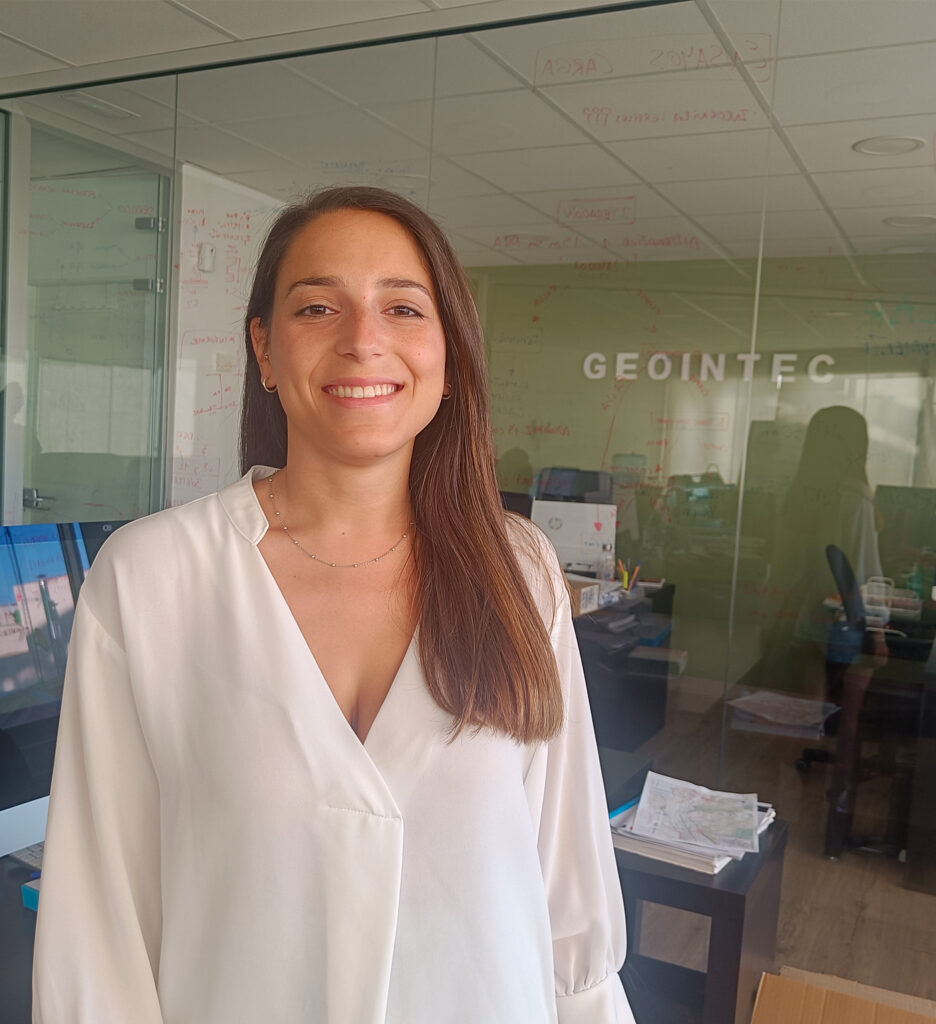 Isabel Morales | GEOINTEC INGLES